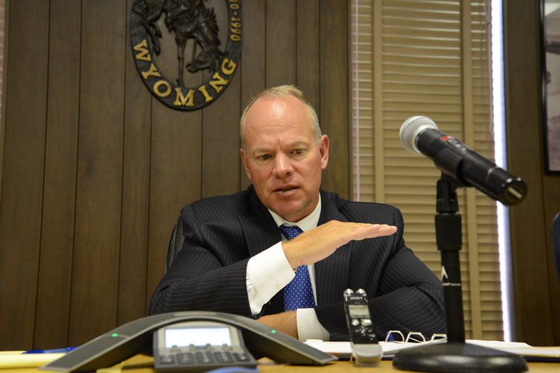 Governor Matt Mead attends Judge Prokos swearing in ceremony, speaks at ...