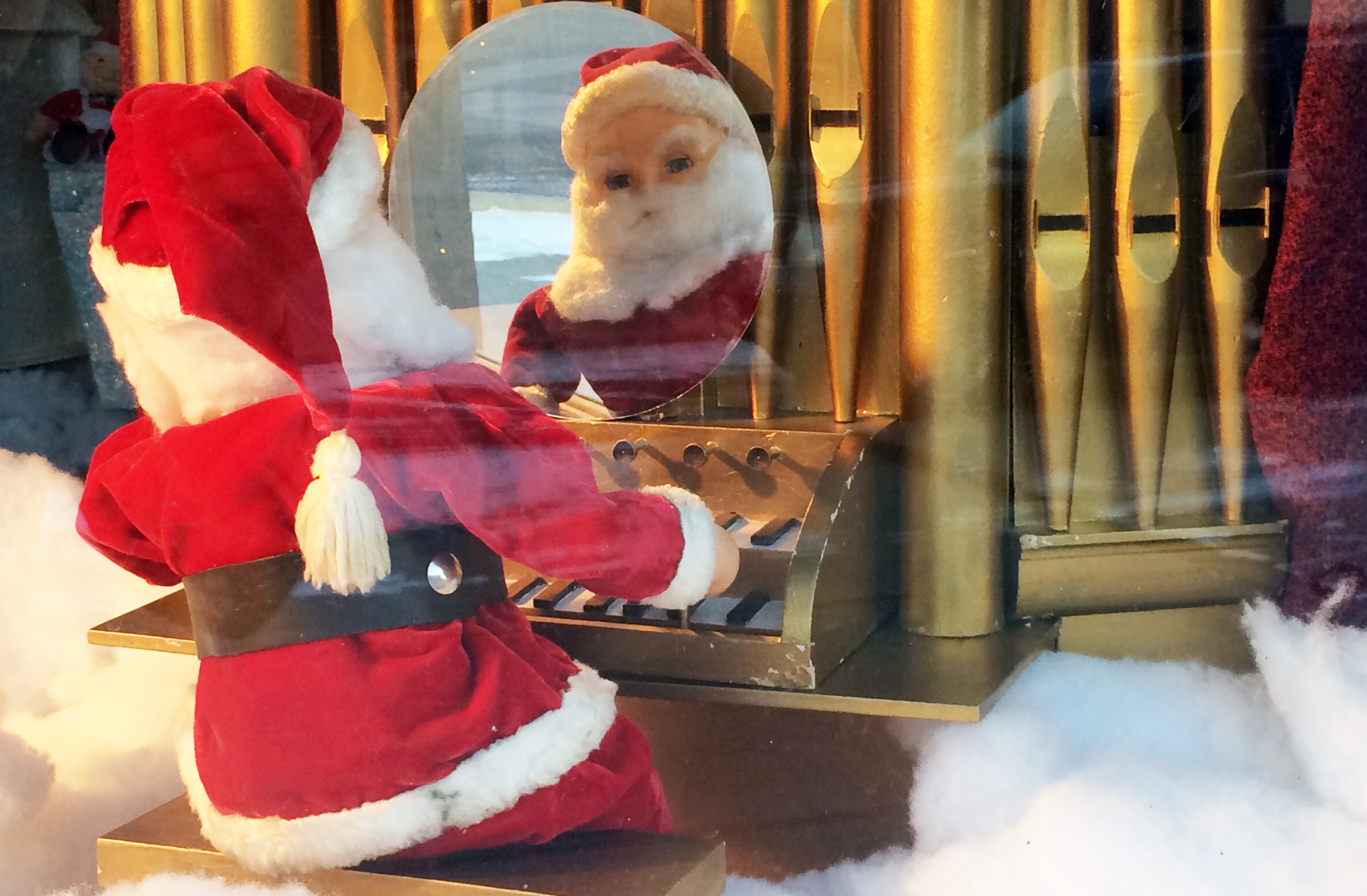 Antique Mechanical Santa Makes Seasonal Appearance at Museum ...