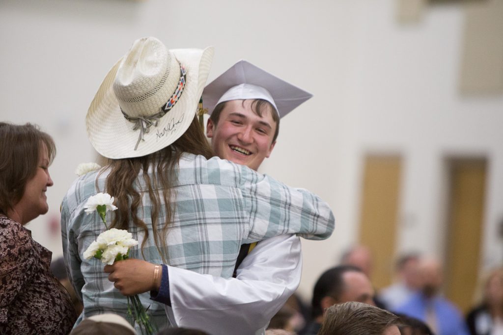 Farson-Eden High School Graduates 7 Students - SweetwaterNOW