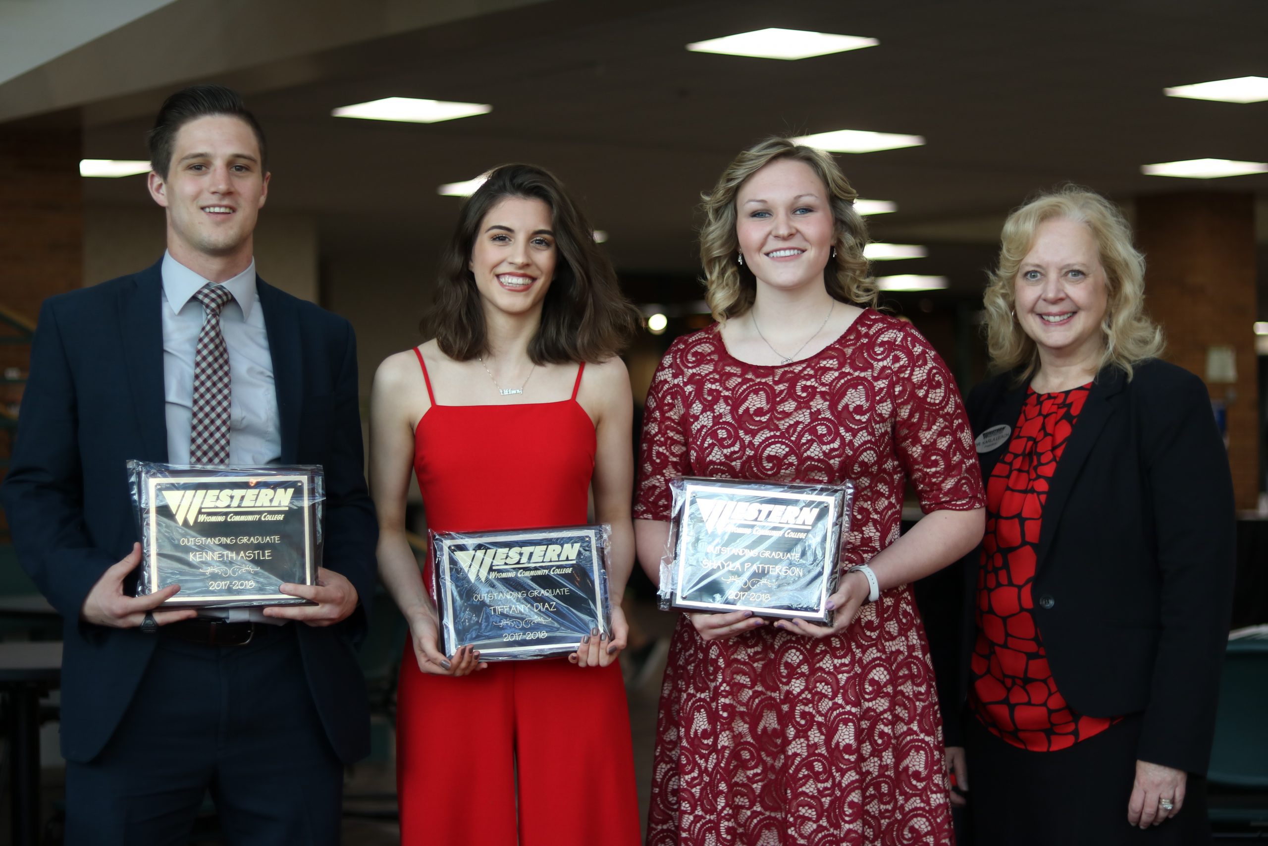 Western’s 2018 Outstanding Graduates - SweetwaterNOW