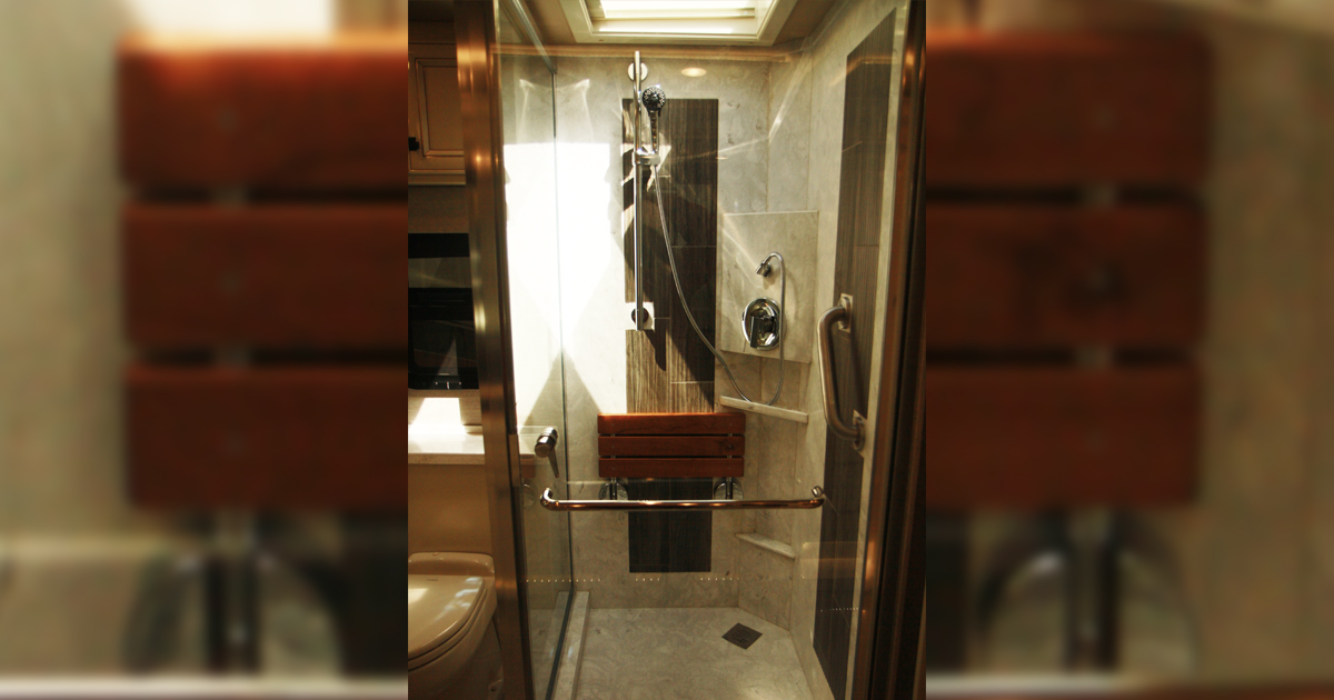 PHOTOS: Tiffin Allegro RV Rally Brings All the Comforts of Home to the ...