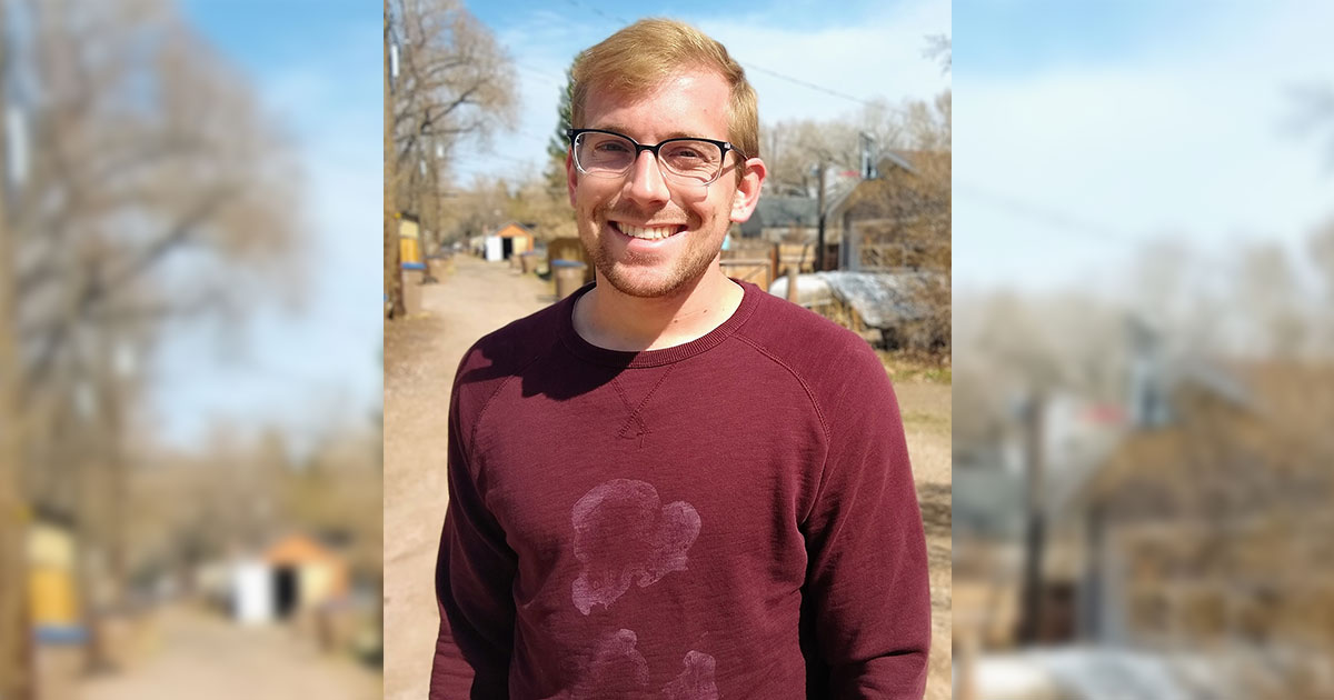 Green River Artist Receives Award from UW's American Heritage Center ...