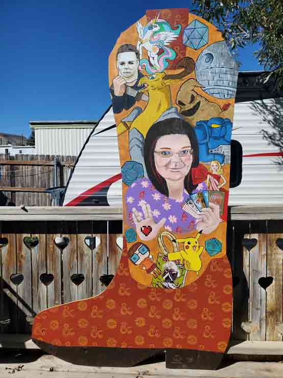 Art Duo Creates Boot Mural for 'Kickin’ It' Program - SweetwaterNOW