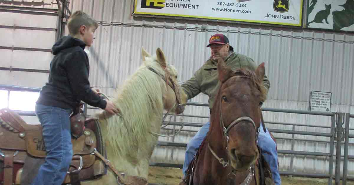 Rodeo Trainer Gives Competitors Advice on How to Improve - SweetwaterNOW