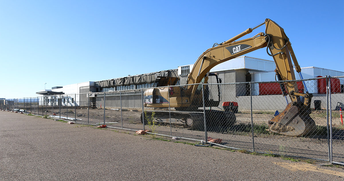 SweetwaterNOW News Show: Temporary Airport Terminal - SweetwaterNOW